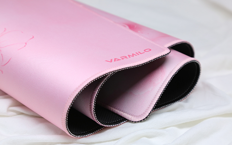 Varmilo Mousepad Sakura XL | Encuéntralo en Pegasum.cl