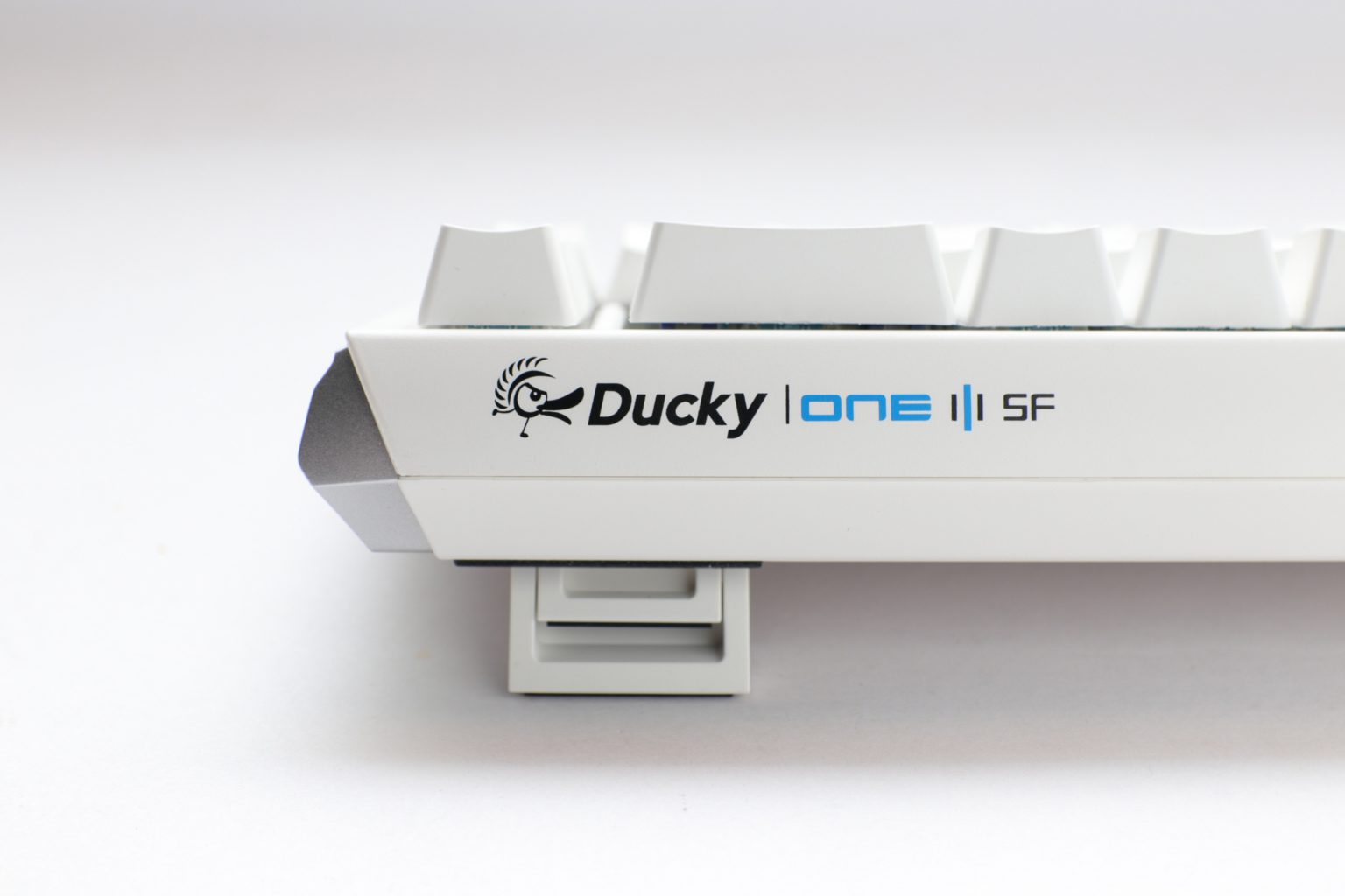 Ducky One 3 SF Pure White 65% | Exclusivo en Pegasum